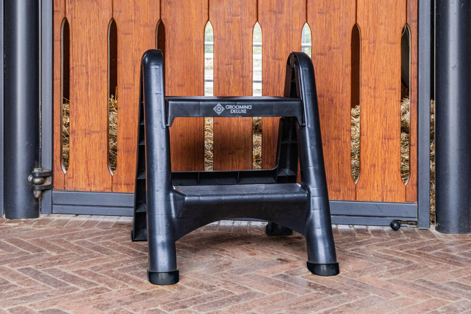 Grooming Deluxe Foldable Step | FUNDIS Equestrian