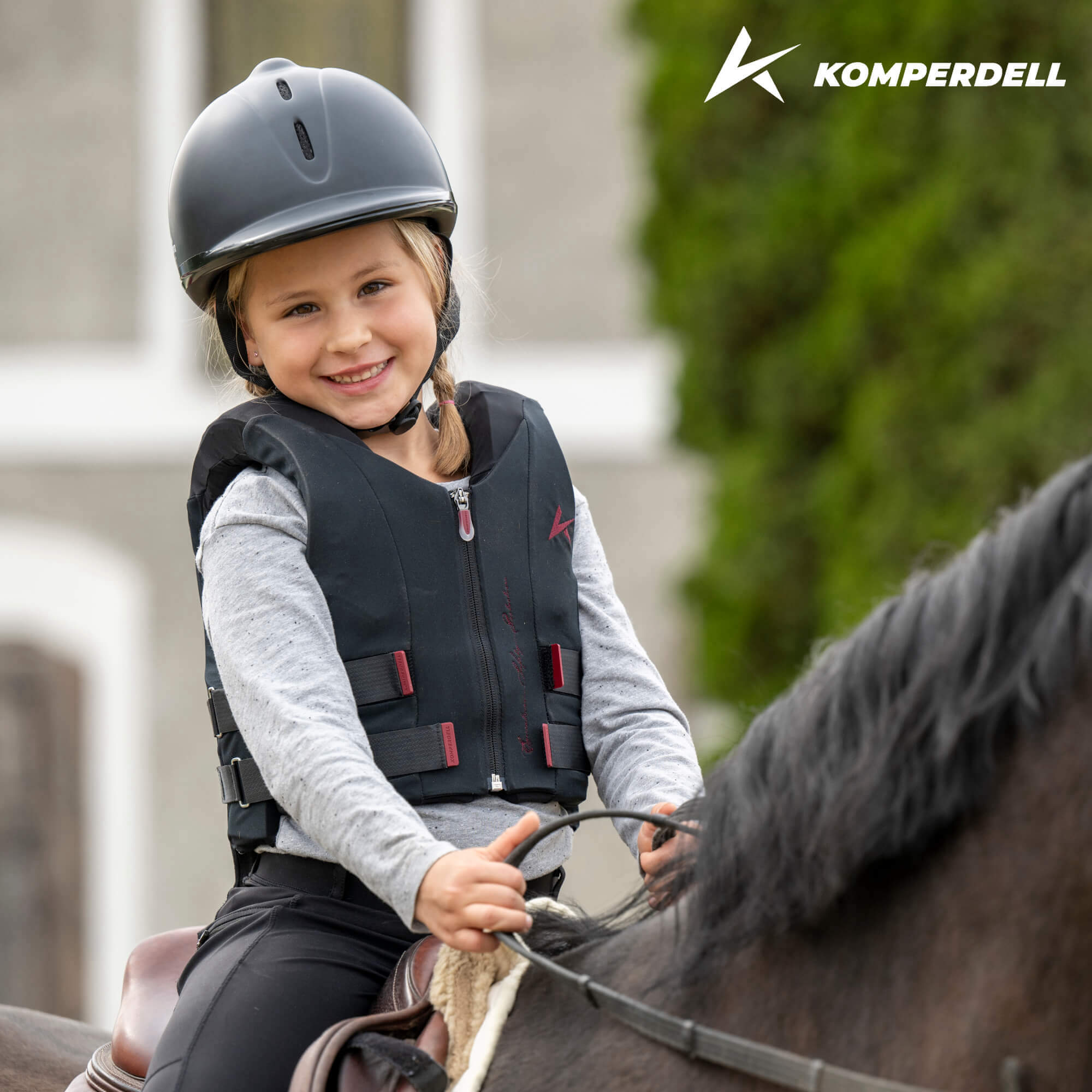 Komperdell Back Protector Ultra Vario Junior | FUNDIS Equestrian